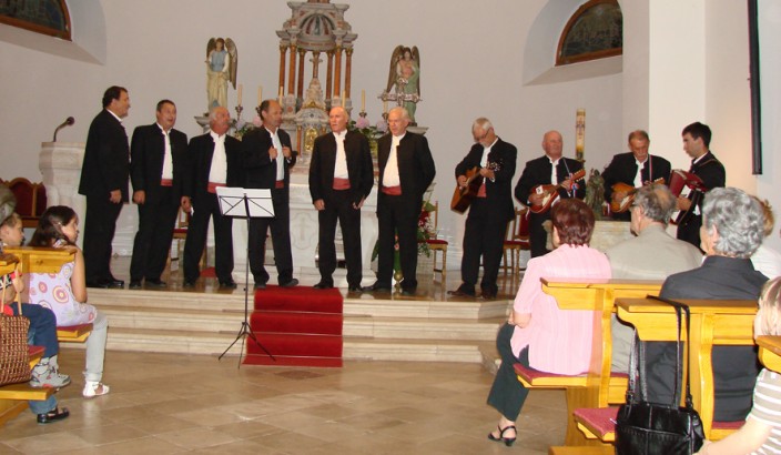 KLAPA VELA LUKA U KOTORU | Radio DUX KLAPA VELA LUKA U KOTORU | Radio DUX